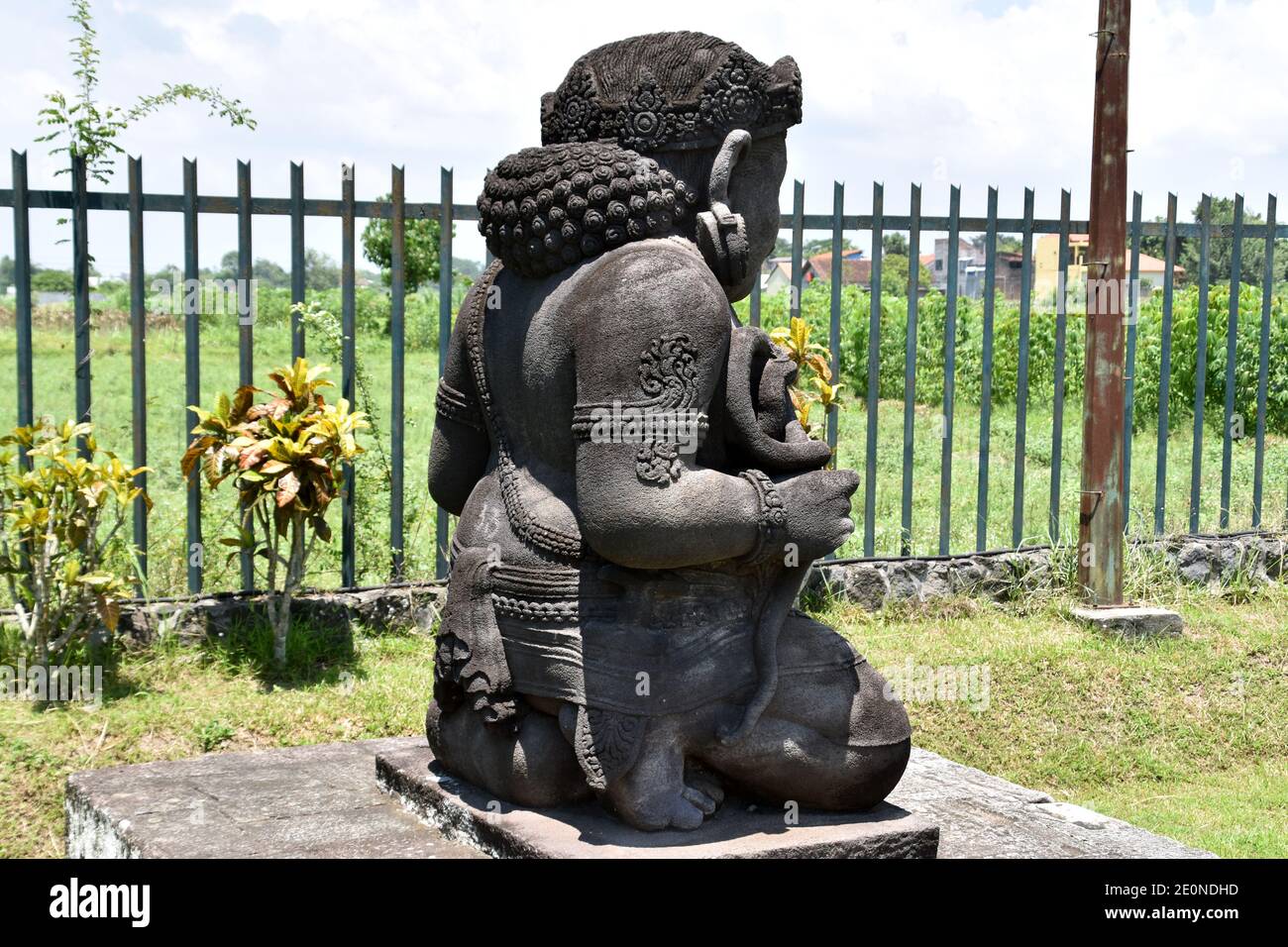 Dwarapala hi-res stock photography and images - Alamy