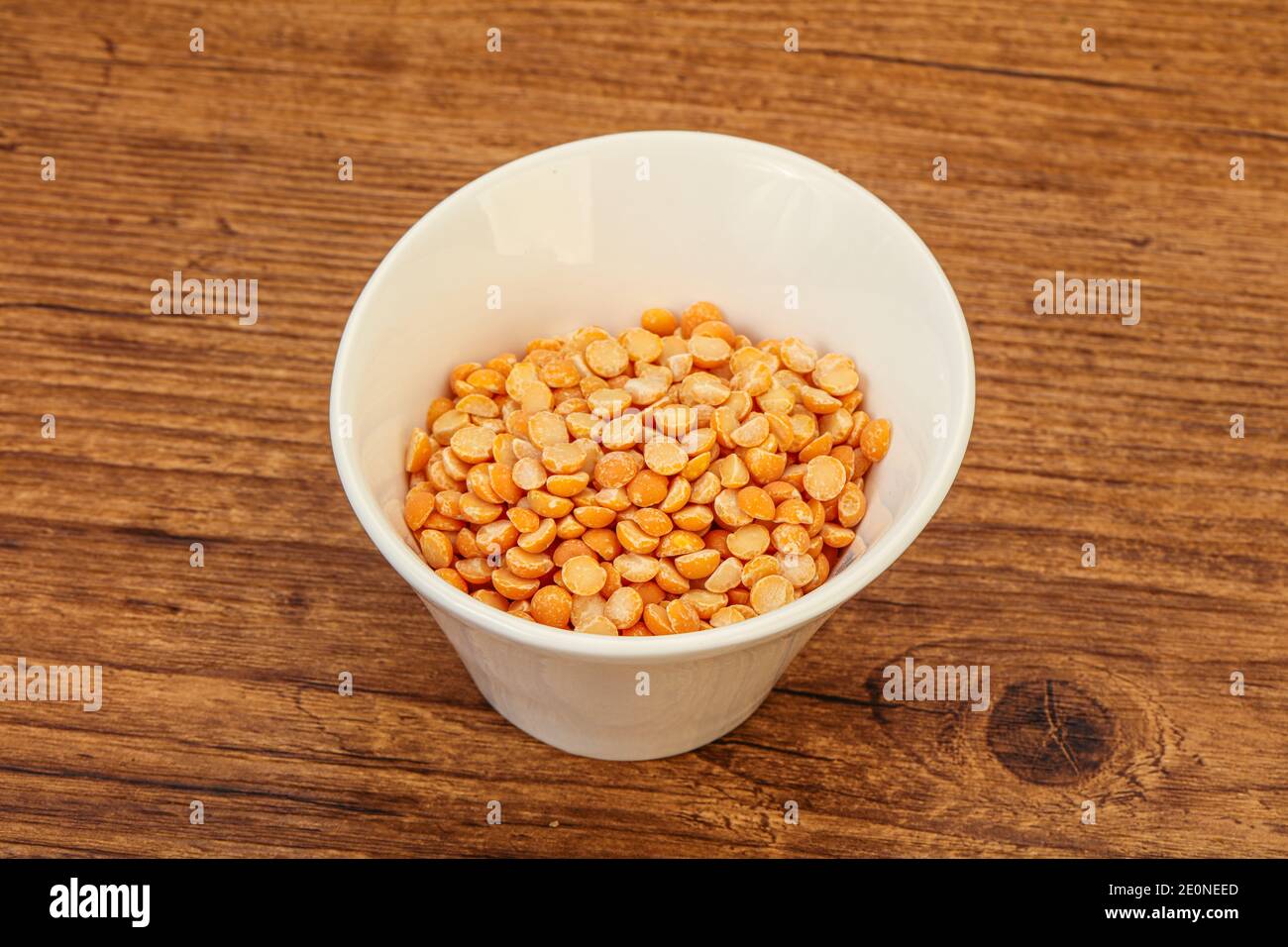 Dry peas for cooking in the bowl Stock Photo - Alamy