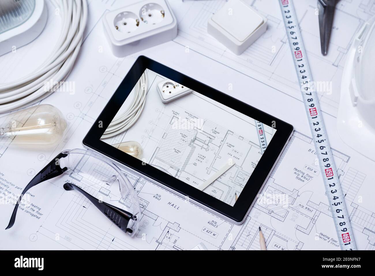 Construction drawing man draft hi-res stock photography and images - Alamy