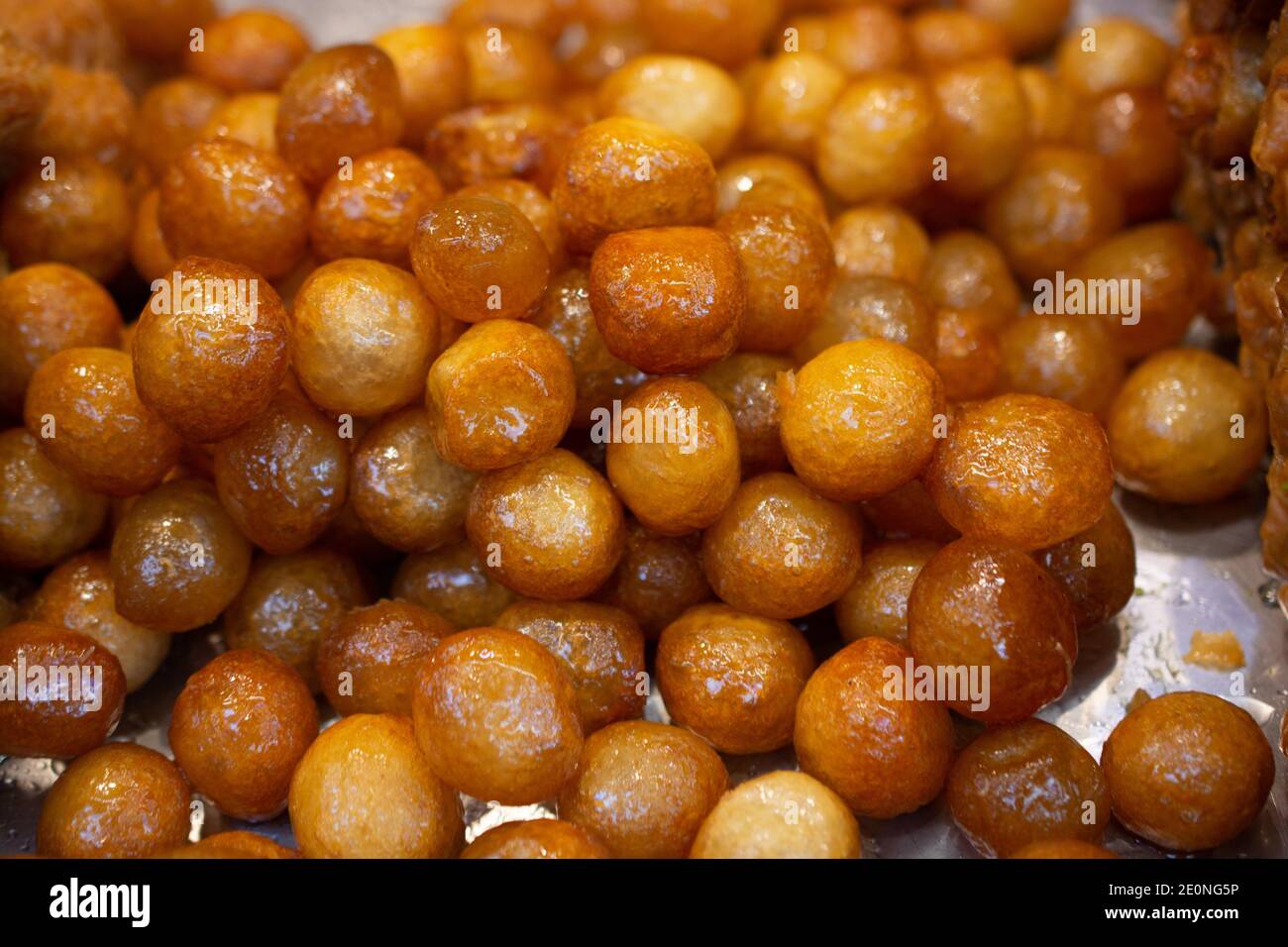 Turkish lokma hi-res stock photography and images - Alamy