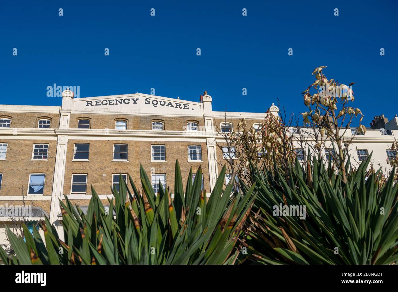 Regency square brighton hi-res stock photography and images - Alamy