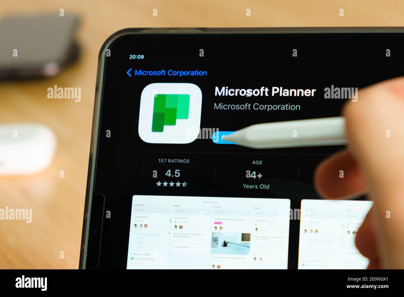Microsoft planner logo hi-res stock photography and images - Alamy