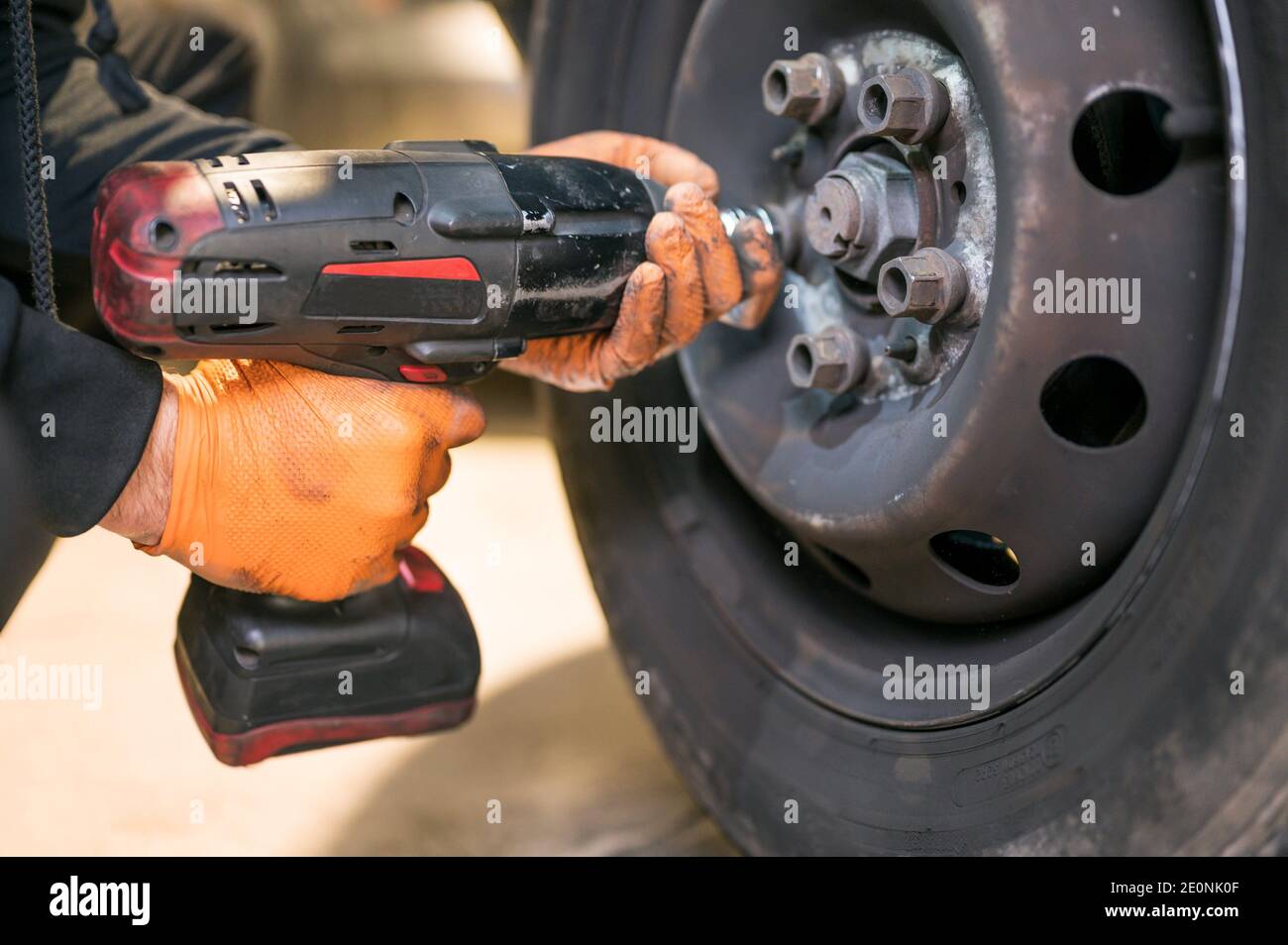 Car repair wrench hi-res stock photography and images - Alamy