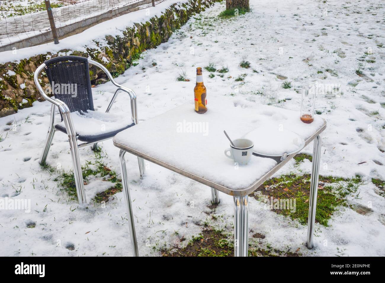 Terrace with table and chair hi-res stock photography and images - Alamy