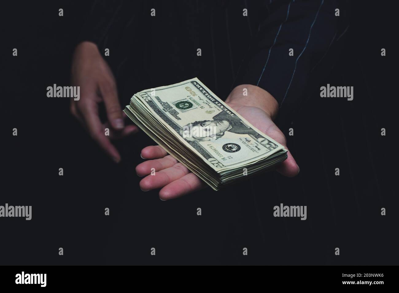 Money animation hi-res stock photography and images - Alamy