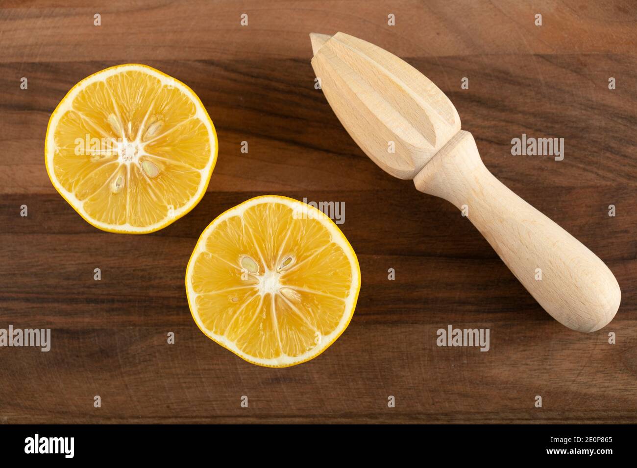 Wooden Lemon Squeezer High Resolution Stock Photography and Images - Alamy