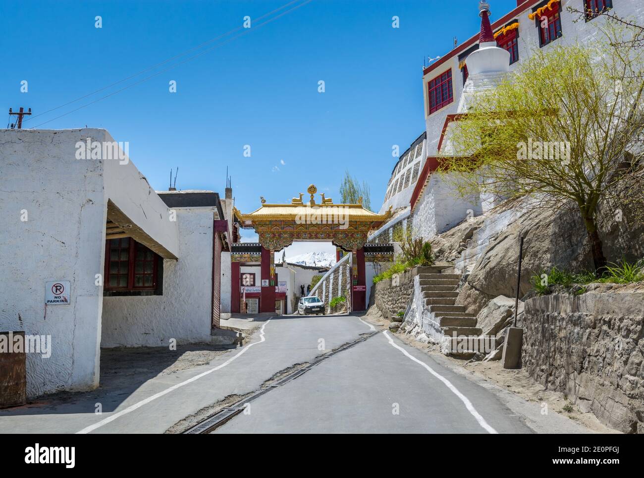 Tibetan stupa gate hi-res stock photography and images - Alamy