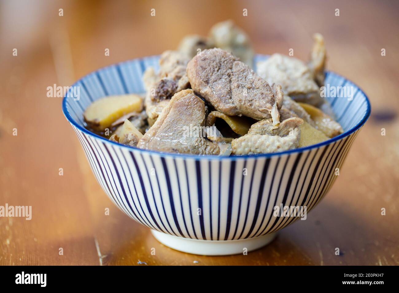 Ginger duck stew hi-res stock photography and images - Alamy
