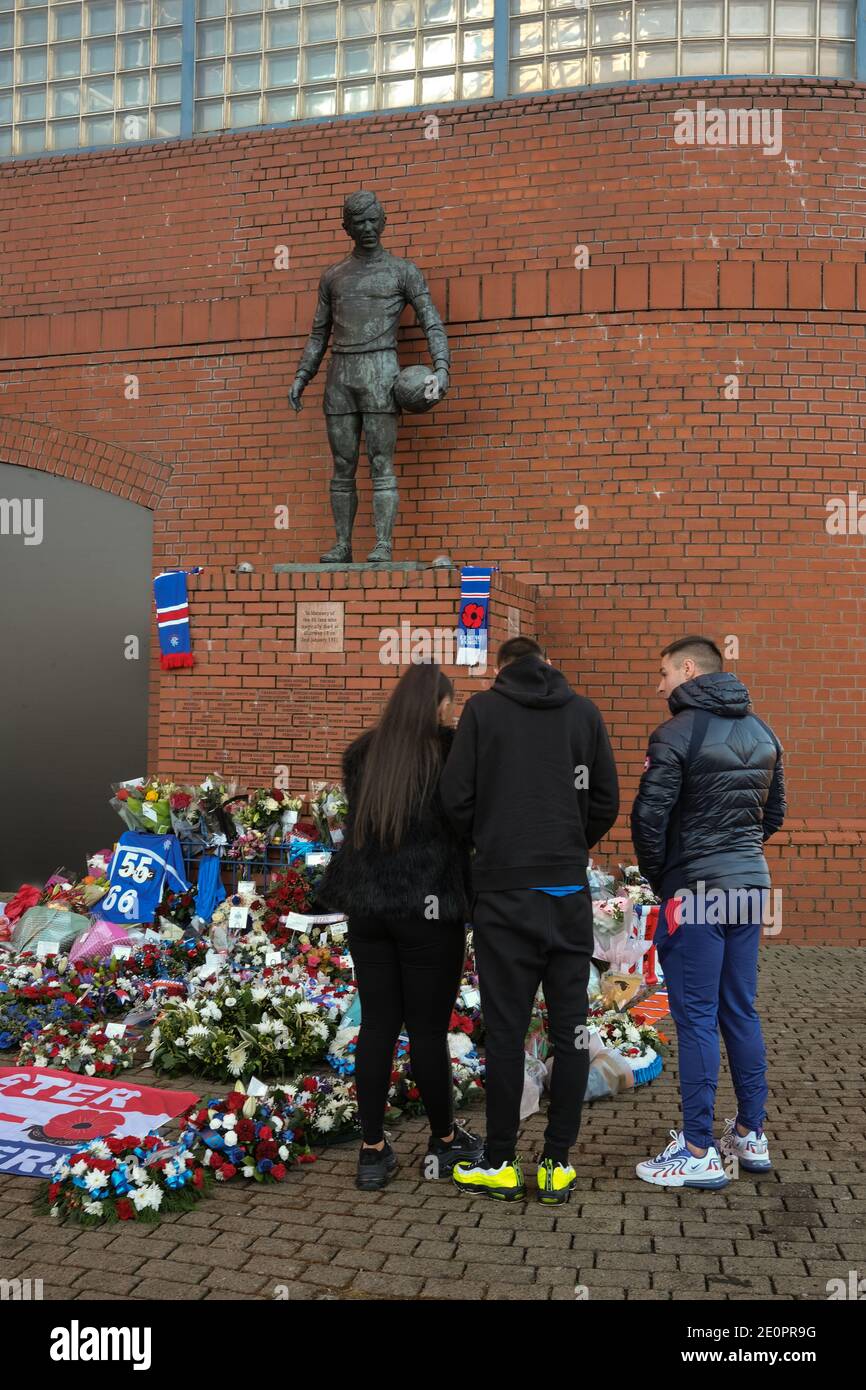 1971 ibrox disaster memorial hi-res stock photography and images - Alamy