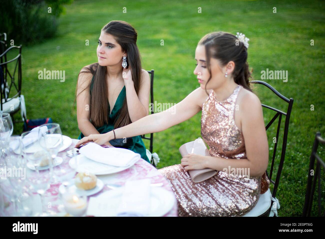 Two people wedding hi-res stock photography and images - Alamy