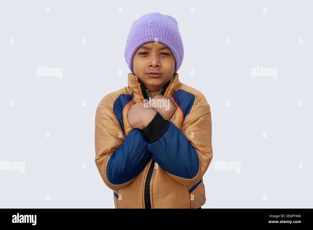 Kid shivering hi-res stock photography and images - Alamy