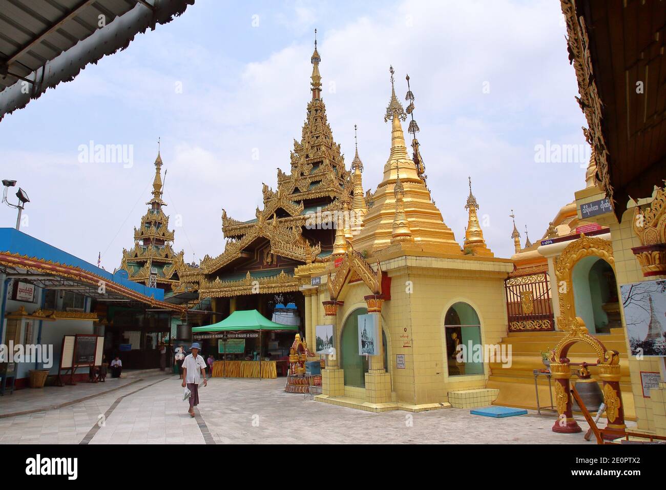 Downtown yangon myanmar hi-res stock photography and images - Alamy