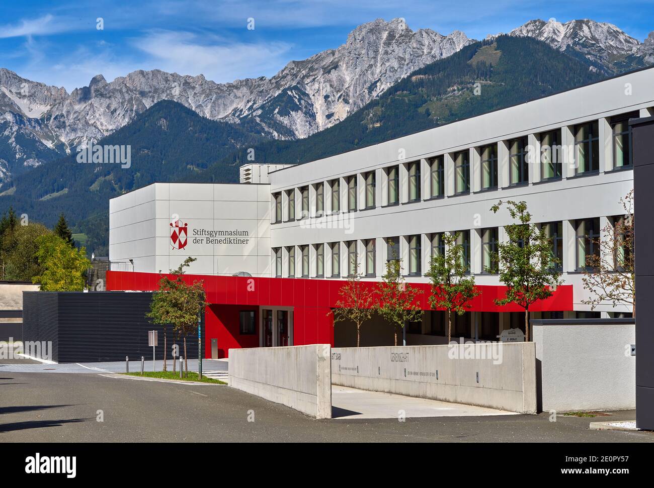 Monastery school medieval hi-res stock photography and images - Alamy