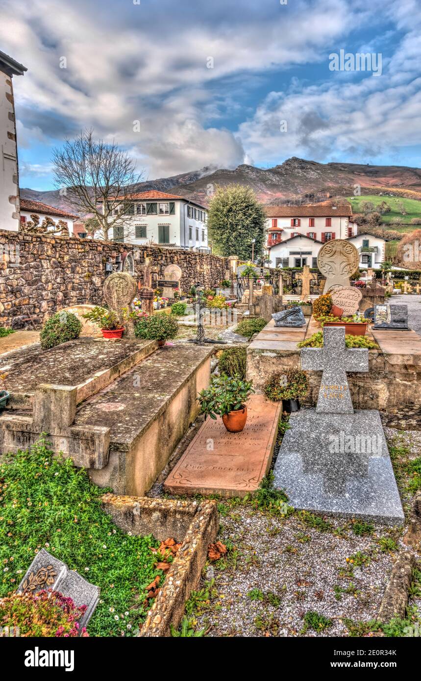 Tombstone architecture hi-res stock photography and images - Alamy