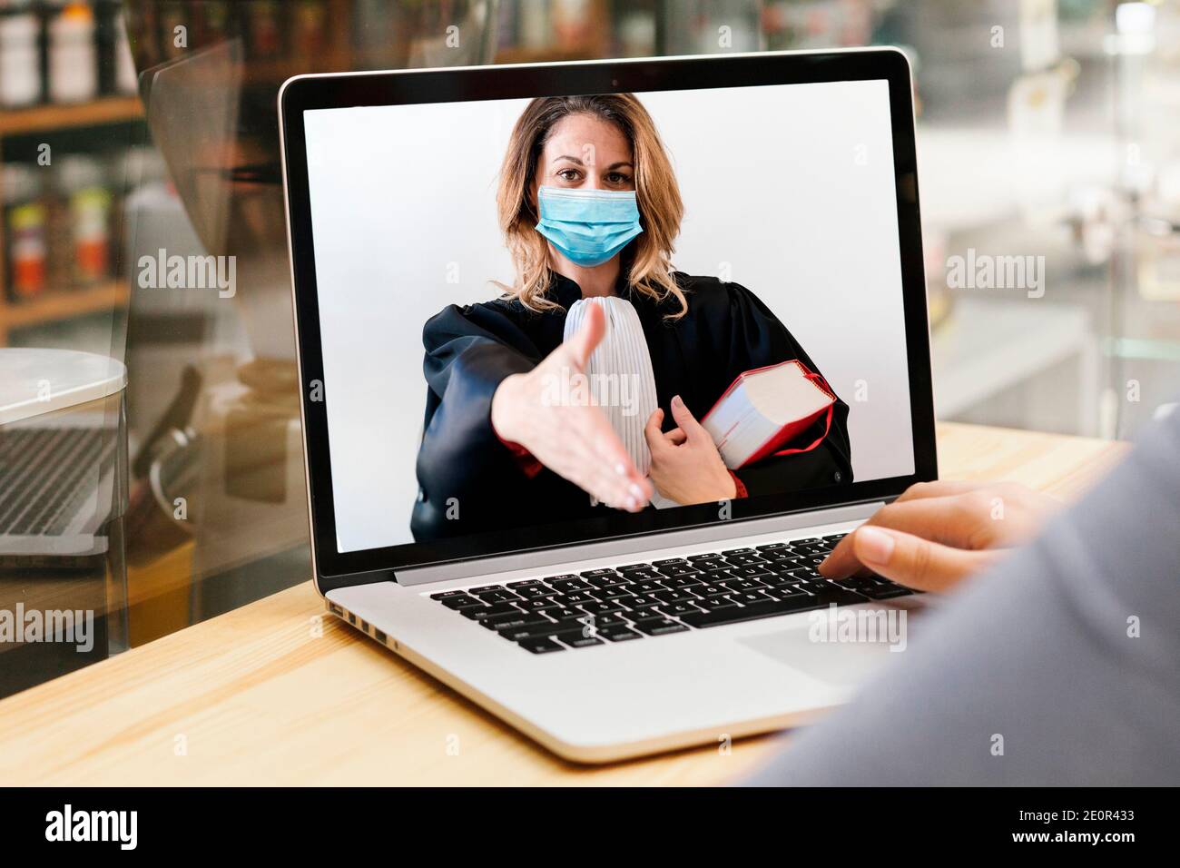 Screen of a video conference hi-res stock photography and images - Alamy