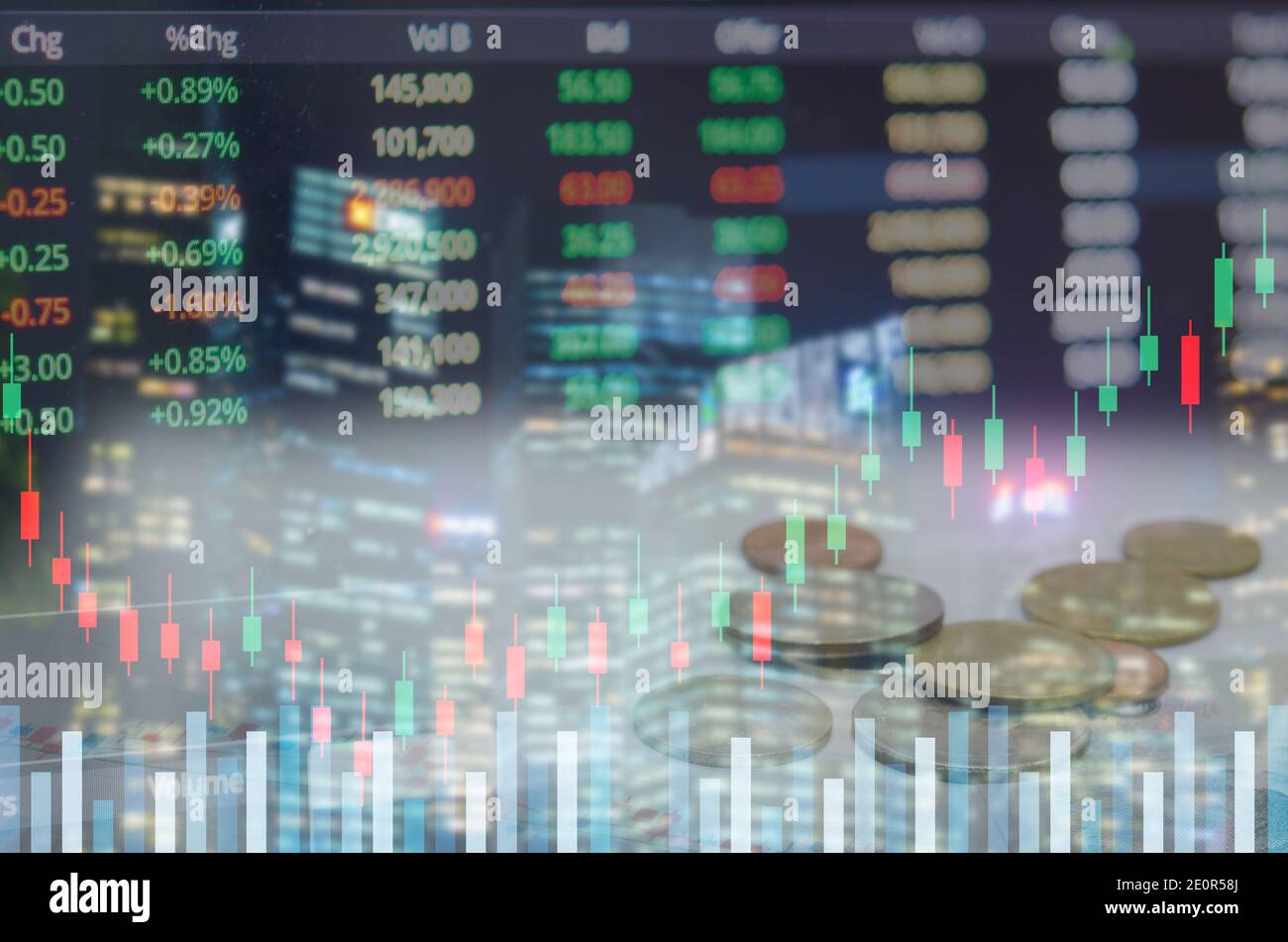 Financial graph chart rows hi-res stock photography and images - Alamy