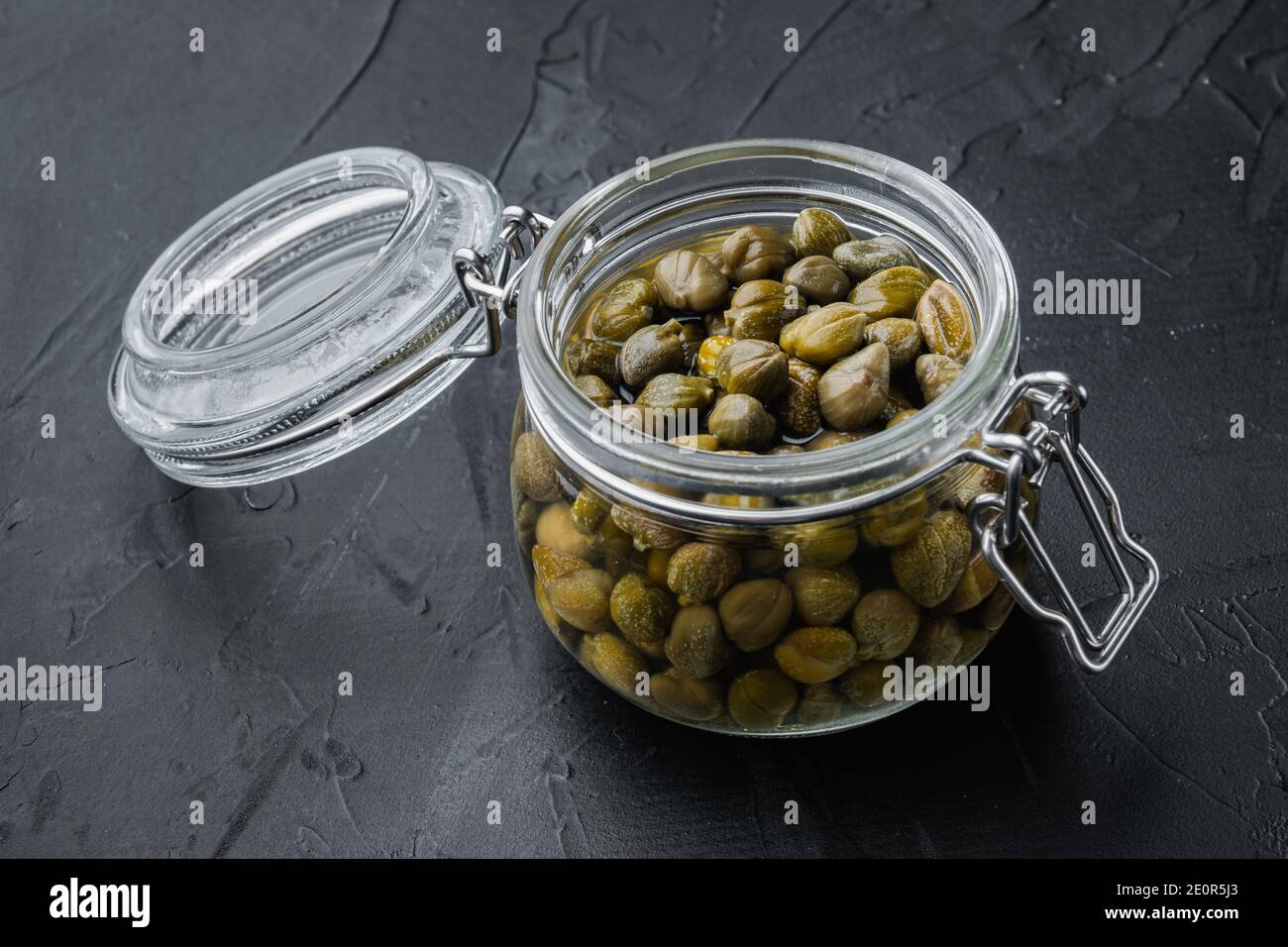 Baby capers hi-res stock photography and images - Alamy