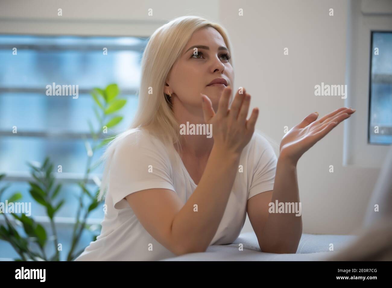 Vintage man begging woman hi-res stock photography and images - Alamy
