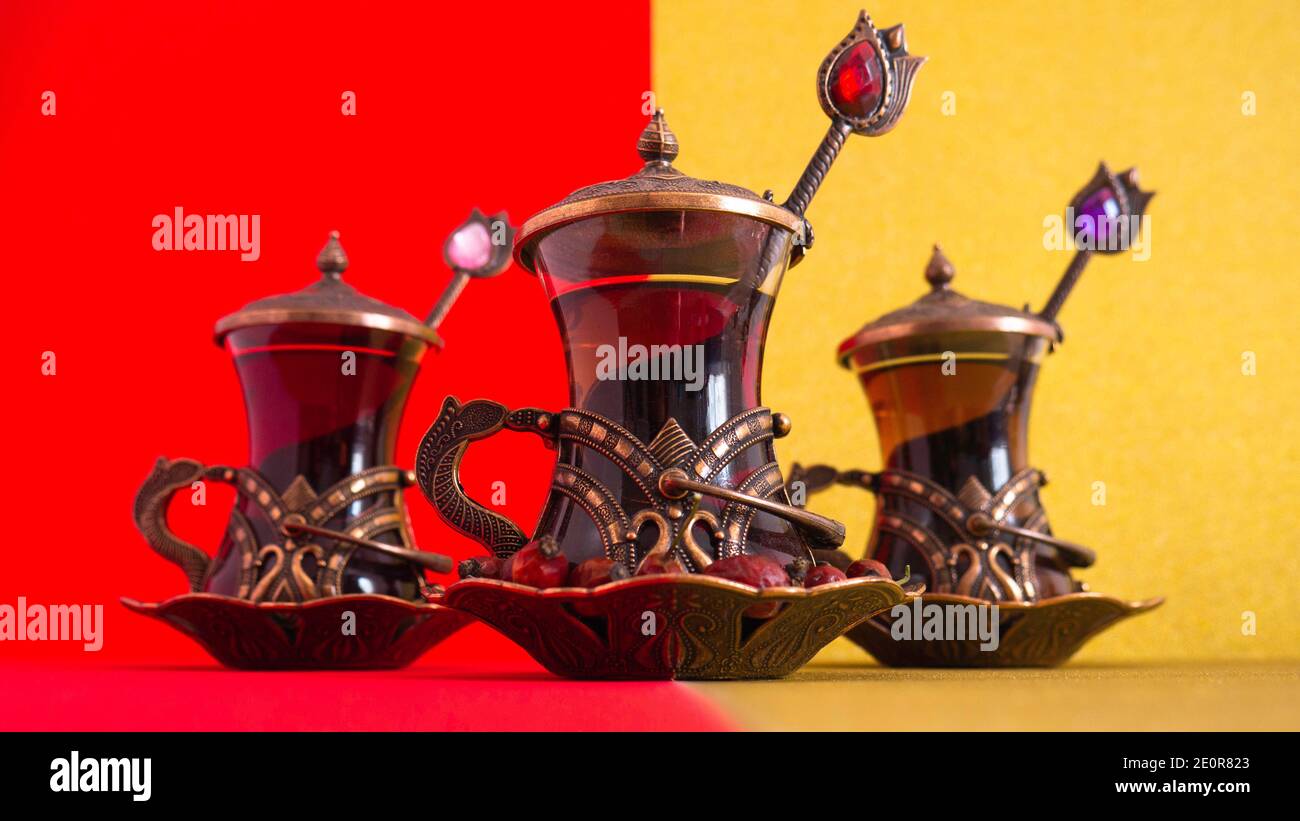 Arabic cups of tea. Traditional Turkish tea set Stock Photo - Alamy