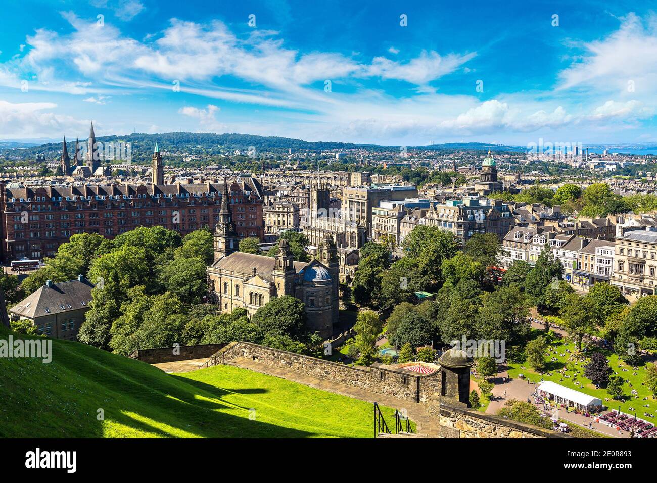 Panoramic aerial view of Edinburgh in a beautiful summer day, Scotland ...