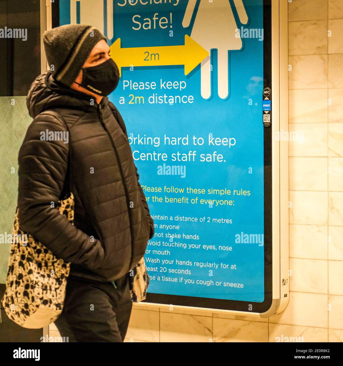 London UK, January 02 2021, Man Wearing A Protective Face Mask Walking ...
