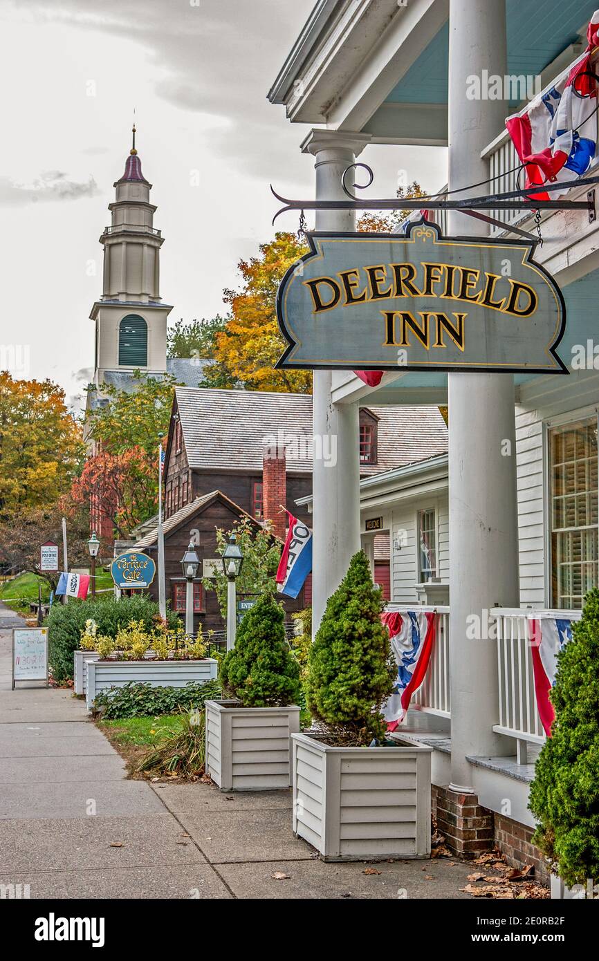 Deerfield inn hi-res stock photography and images - Alamy