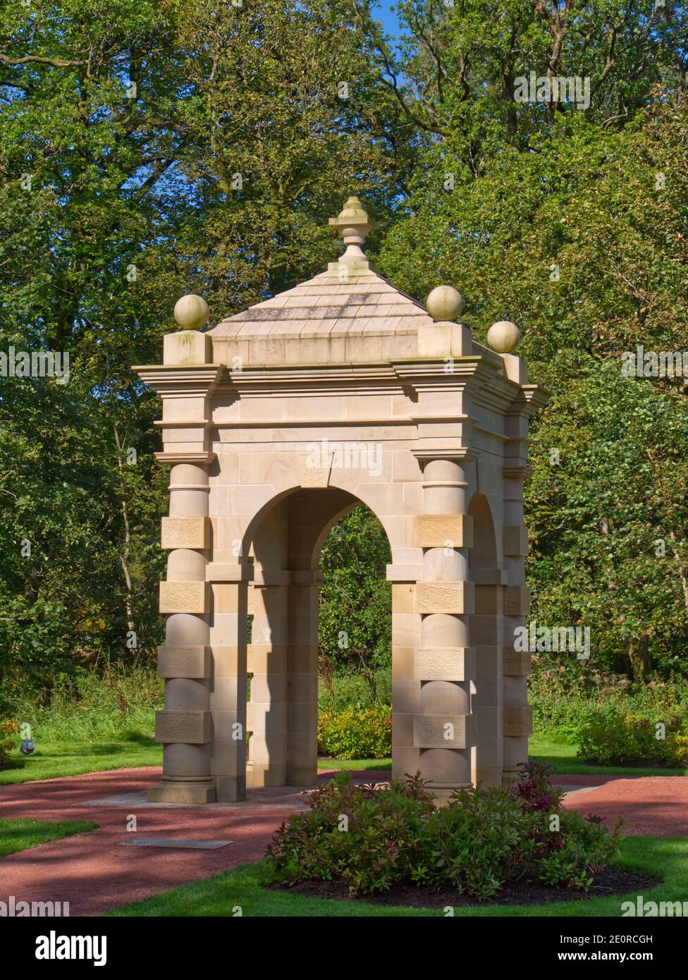 Countryside folly follies hi-res stock photography and images - Alamy