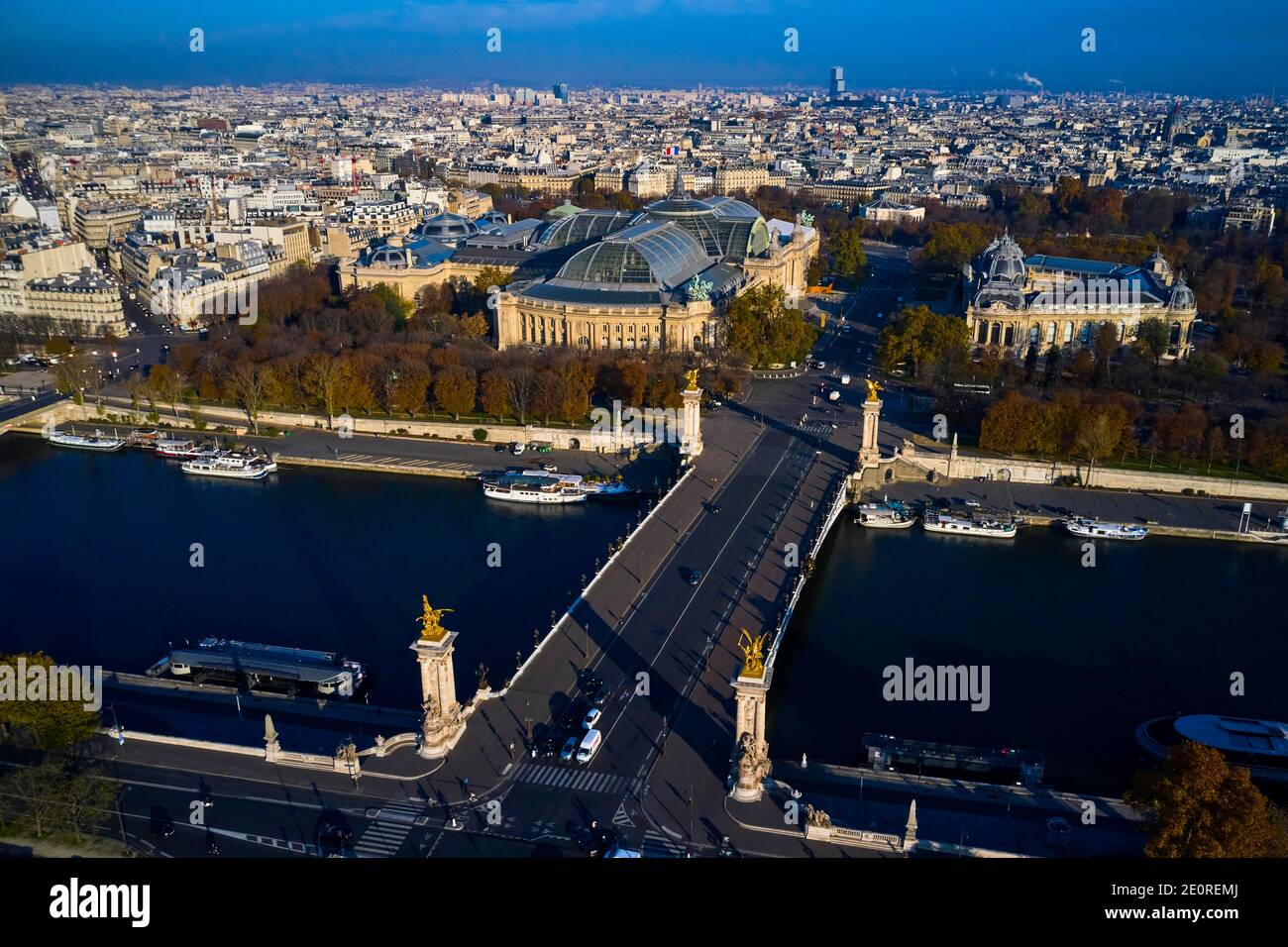 France, Paris, Alexandre III bridge with Grand Palais and Petit Palais ...