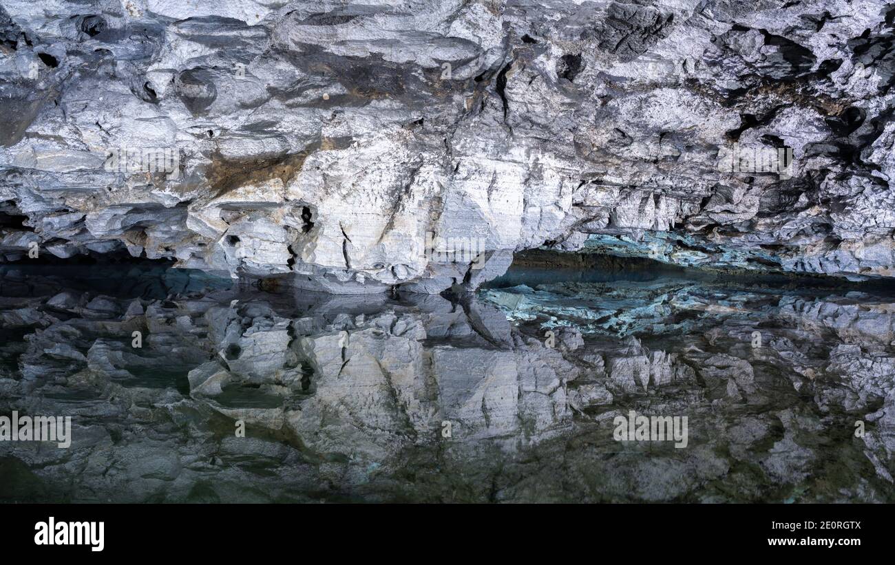 Shapeobject hi-res stock photography and images - Alamy