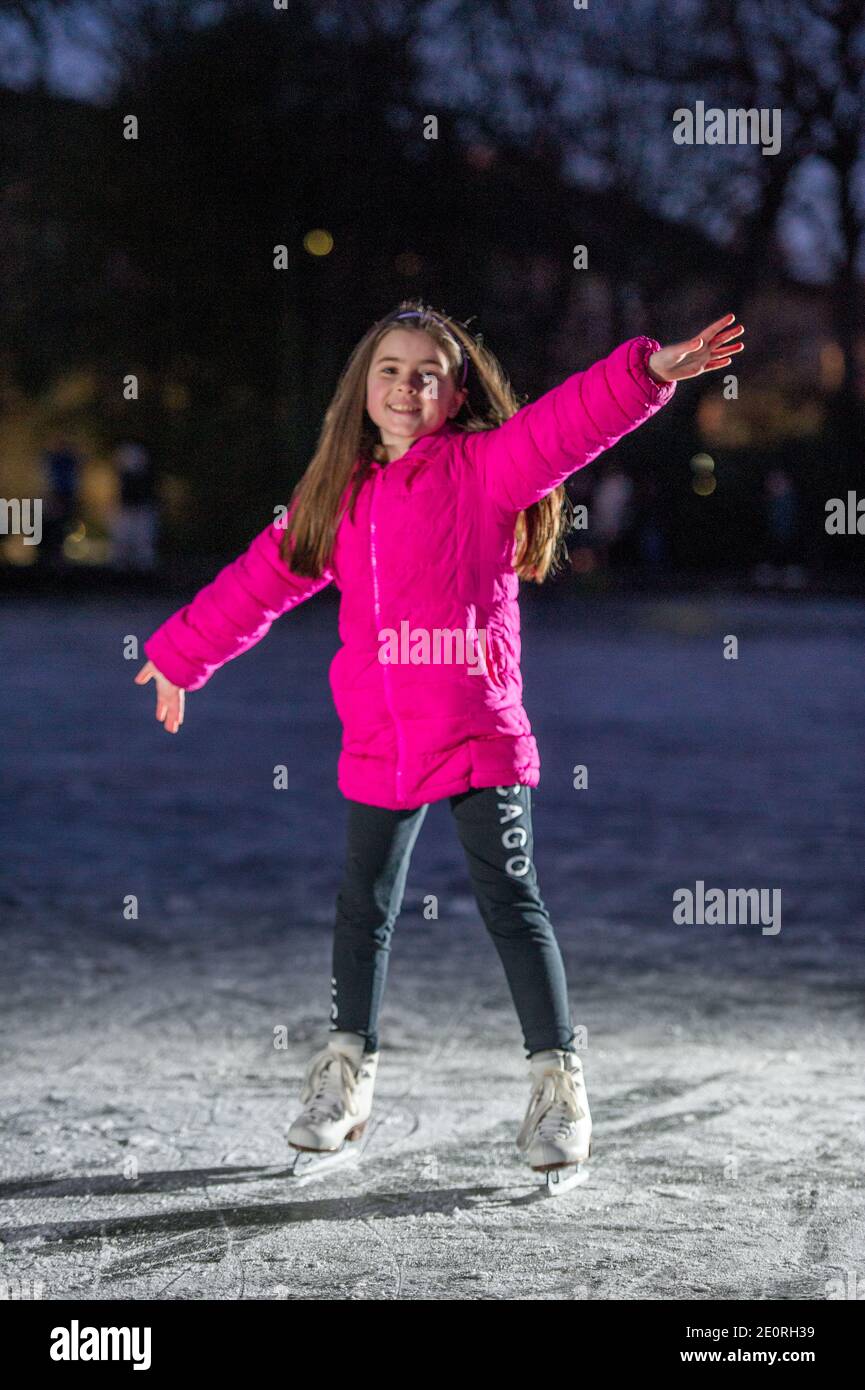 Isabella of scotland hi-res stock photography and images - Alamy