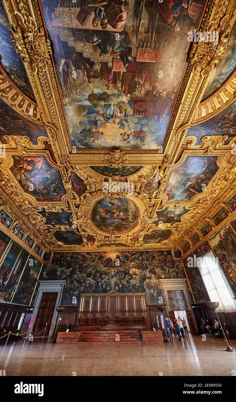 magnificent Hall of the Great Council (Sala del Maggior Consiglio) with ...