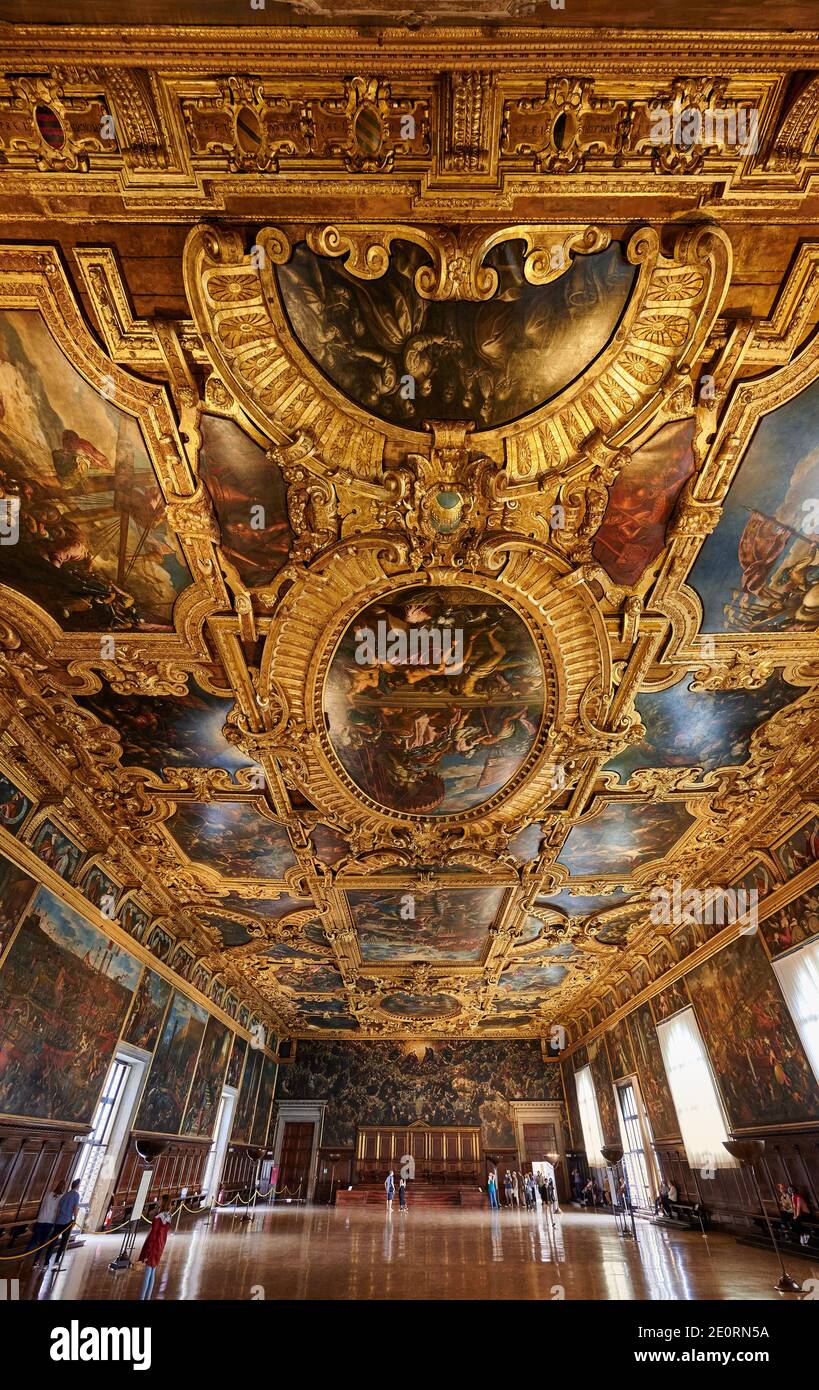magnificent Hall of the Great Council (Sala del Maggior Consiglio) with ...