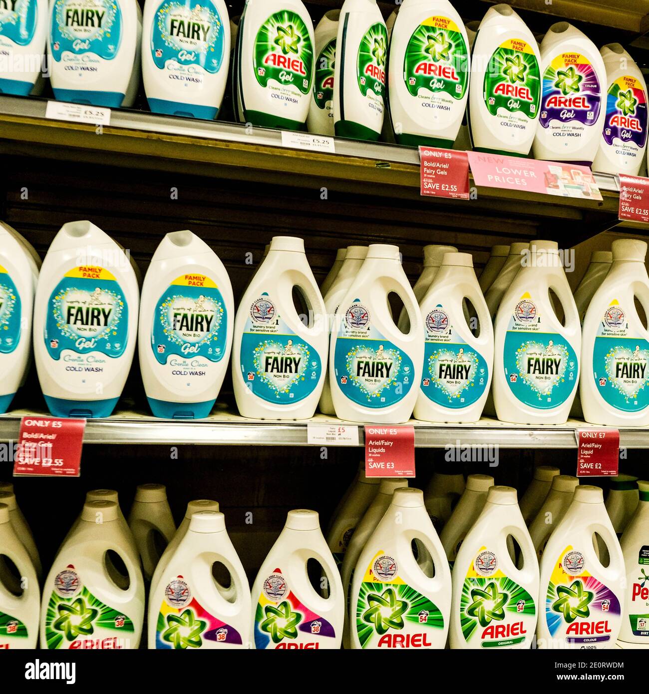 Fairy washing liquid hi-res stock photography and images - Alamy