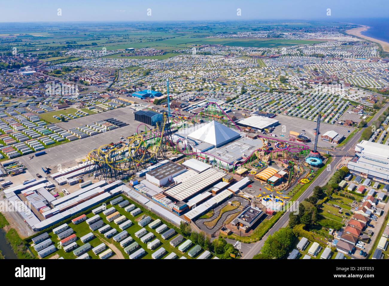 Aerial photo of the town centre of Skegness showing the pier on the ...