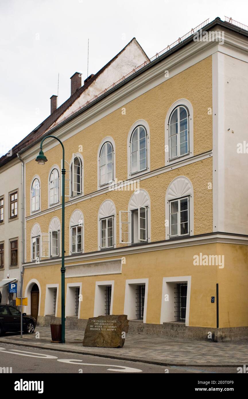 Birthplace of adolf hitler hi-res stock photography and images - Alamy