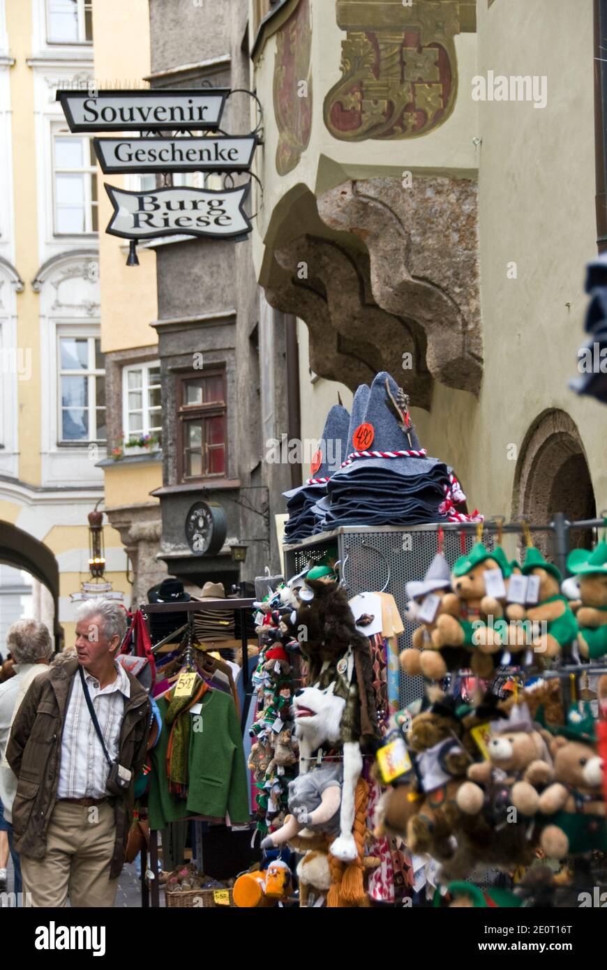 Shops innsbruck hi-res stock photography and images - Alamy