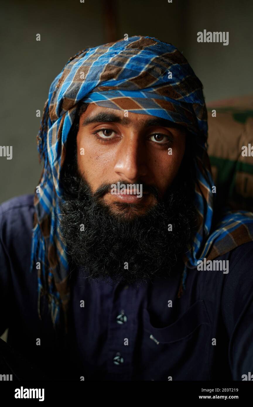 Muslim man islamabad pakistan hi-res stock photography and images - Alamy