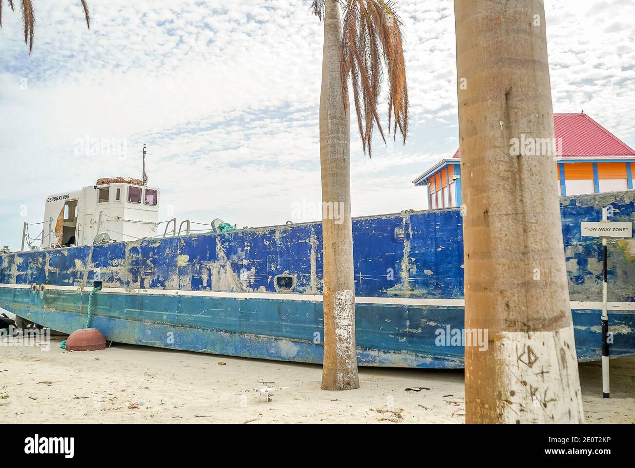 Cyclone damage pacific islands hi-res stock photography and images - Alamy
