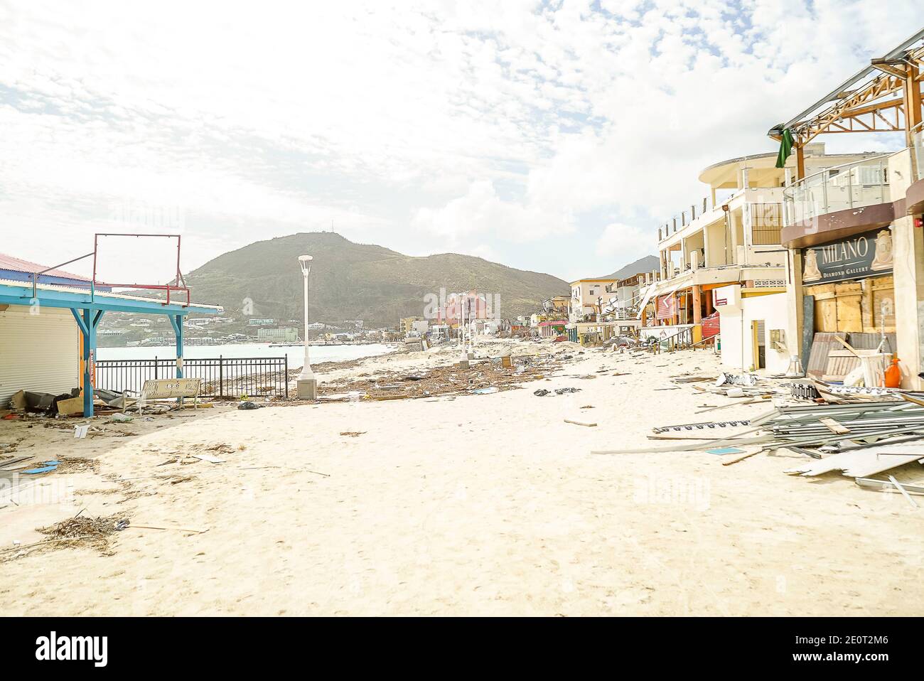 Cyclone damage pacific islands hi-res stock photography and images - Alamy