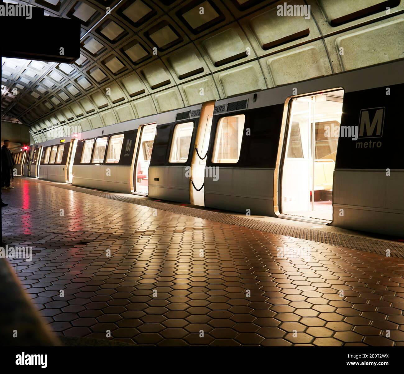 WASHINGTON, DC : Trains and passengers in a Metro Station. Opened in ...