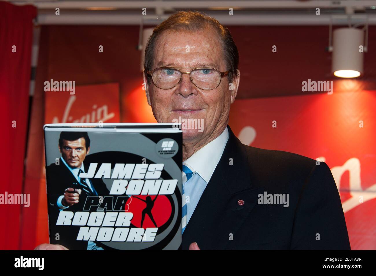 Roger Moore at a signing session for his book 'James Bond by Roger ...