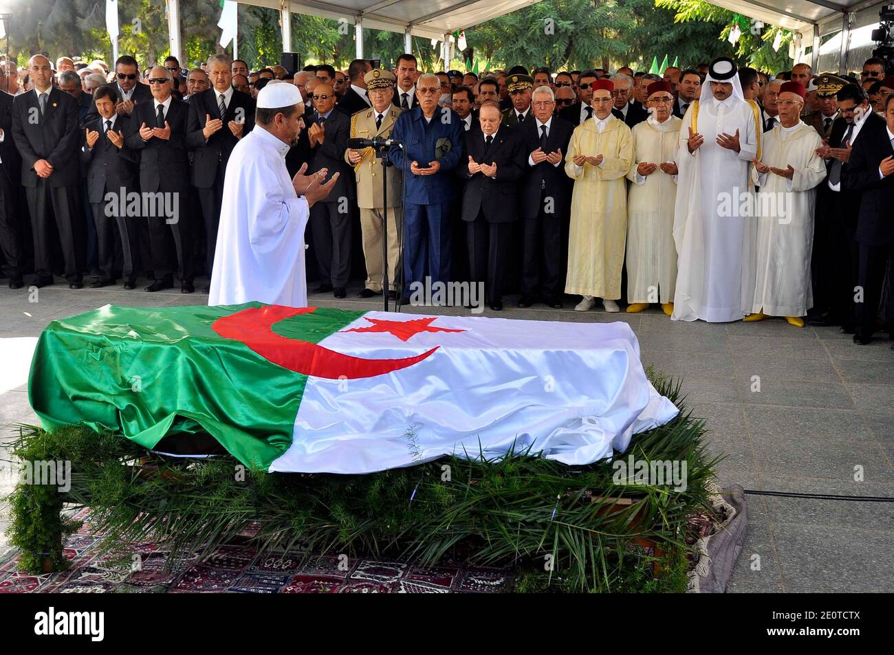El alia cemetery hi-res stock photography and images - Alamy