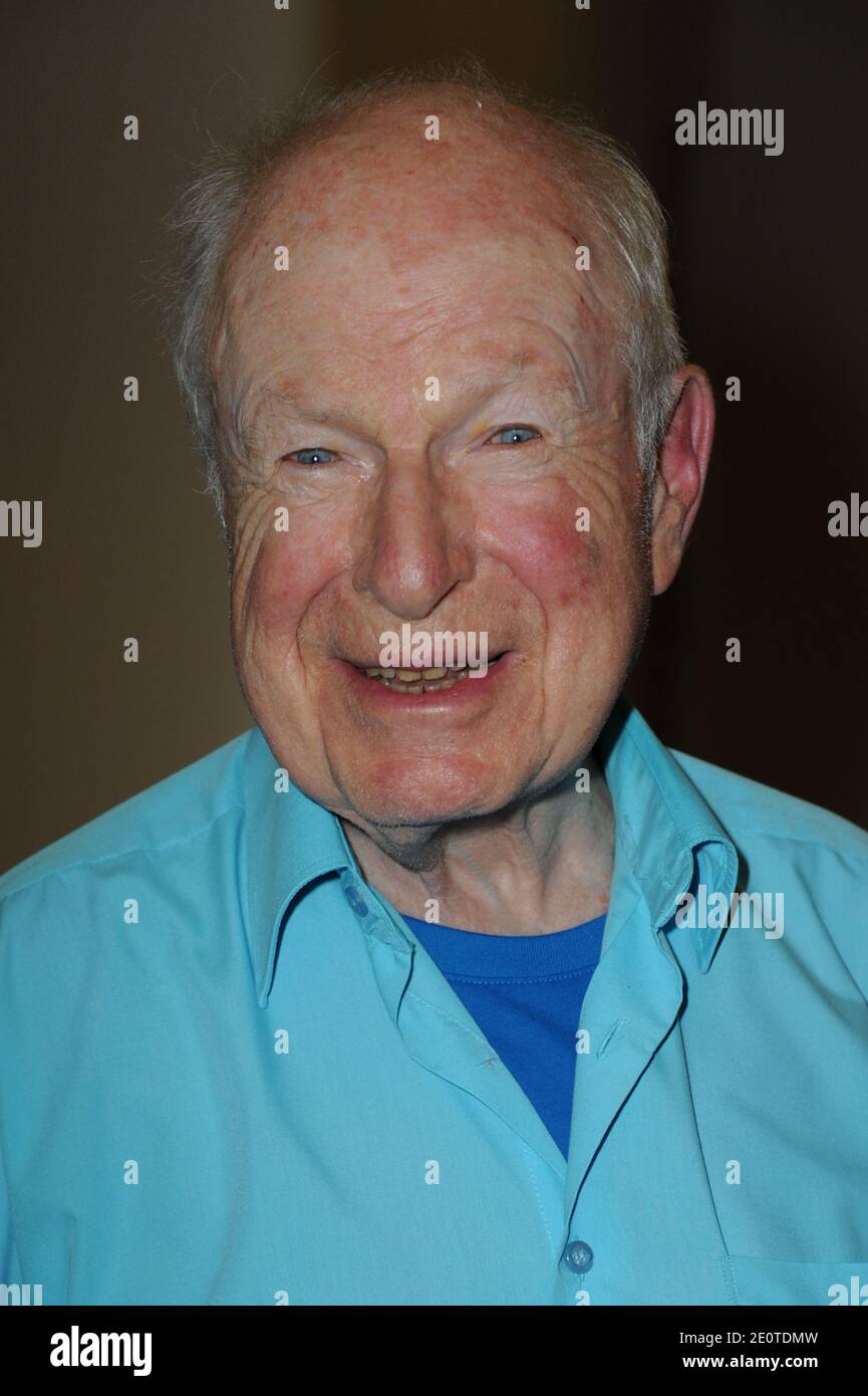 Peter Brook attending the premiere of 'Tell me lies' at L'Arlequin ...