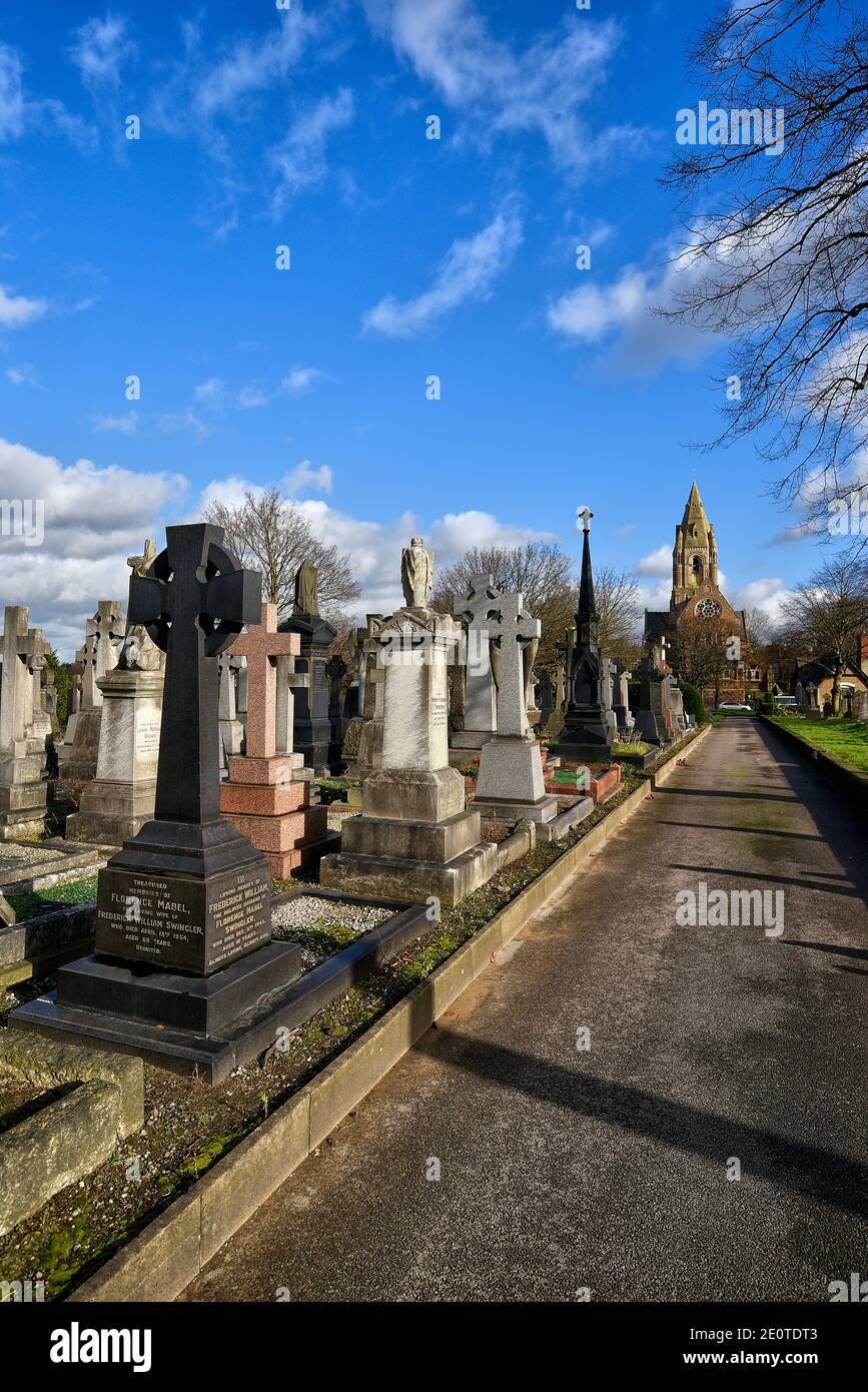 Nottingham cemetery hi-res stock photography and images - Alamy