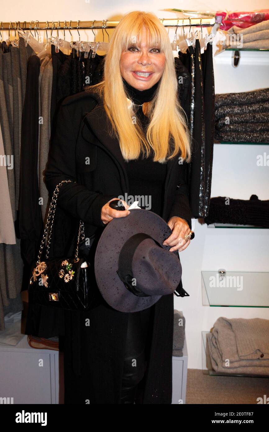 2012 twiggy hi-res stock photography and images - Alamy