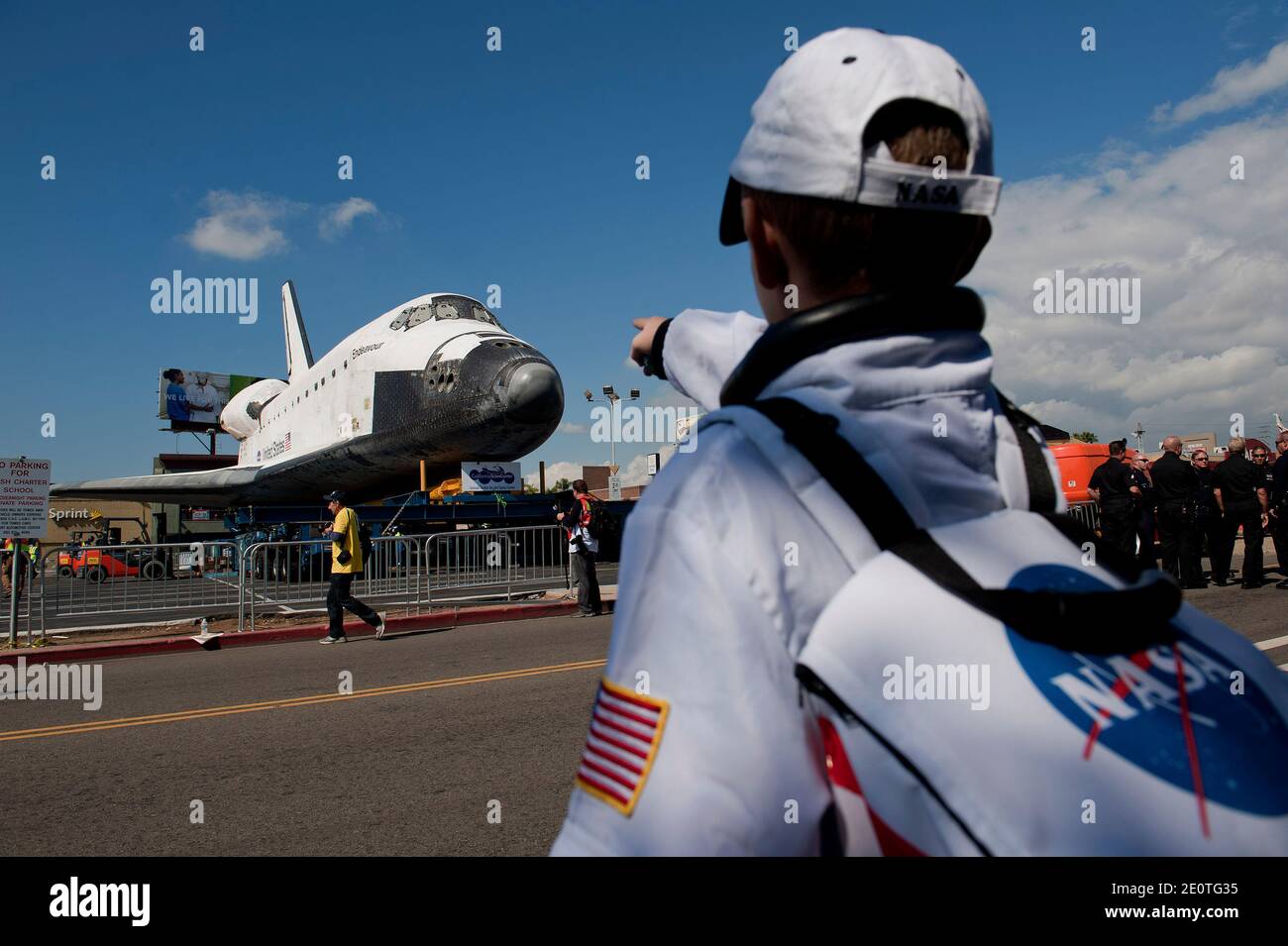 The space shuttle Endeavour is transported to the California Science ...