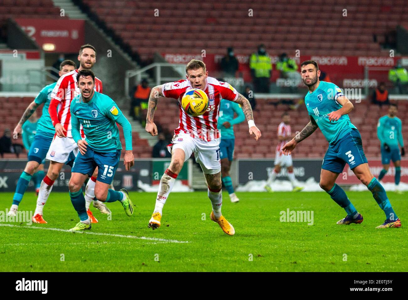 Stoke, UK. 02nd Jan, 2021. 2nd January 2021; Bet365 Stadium, Stoke ...
