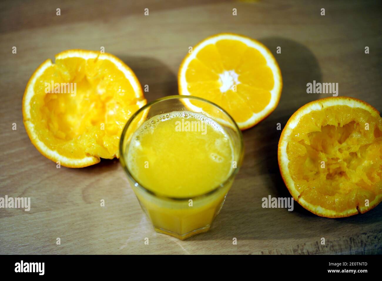 Hand squeezing food hi-res stock photography and images - Alamy