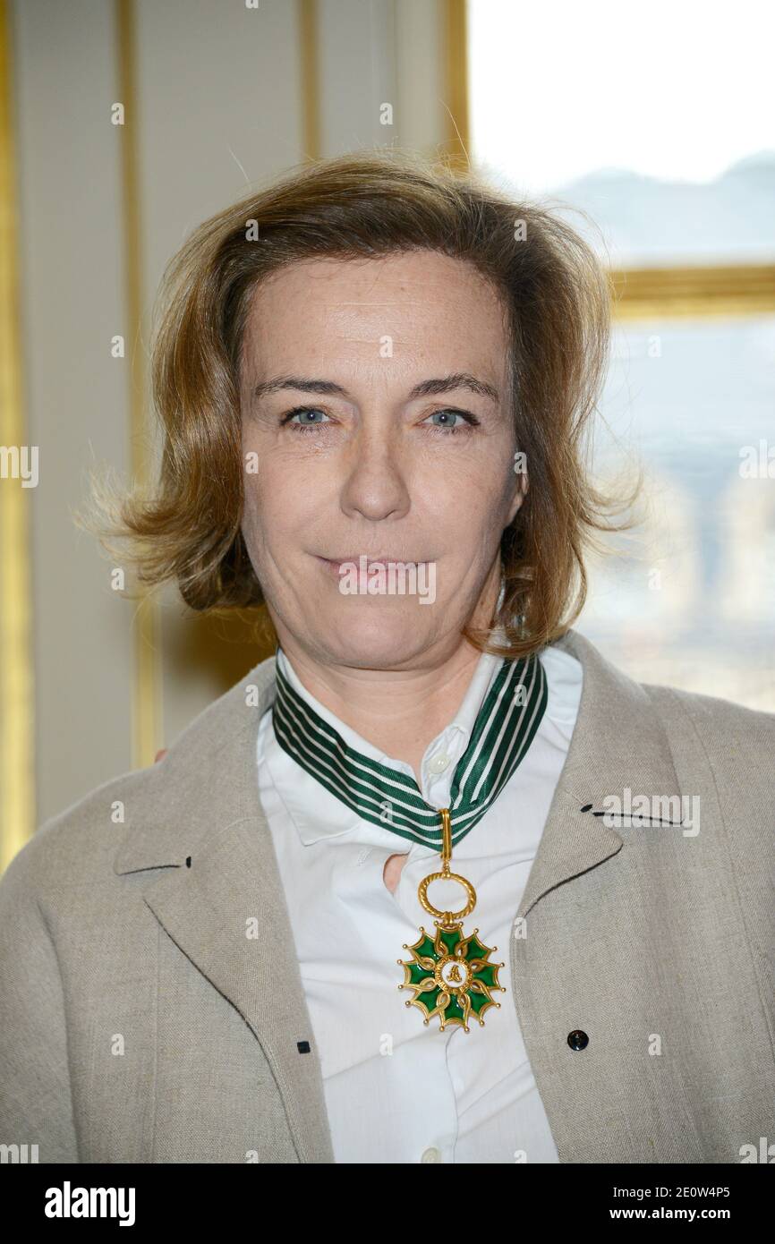 Laurence Equilbey is presented with 'L'insigne de Commandeur de l'ordre ...