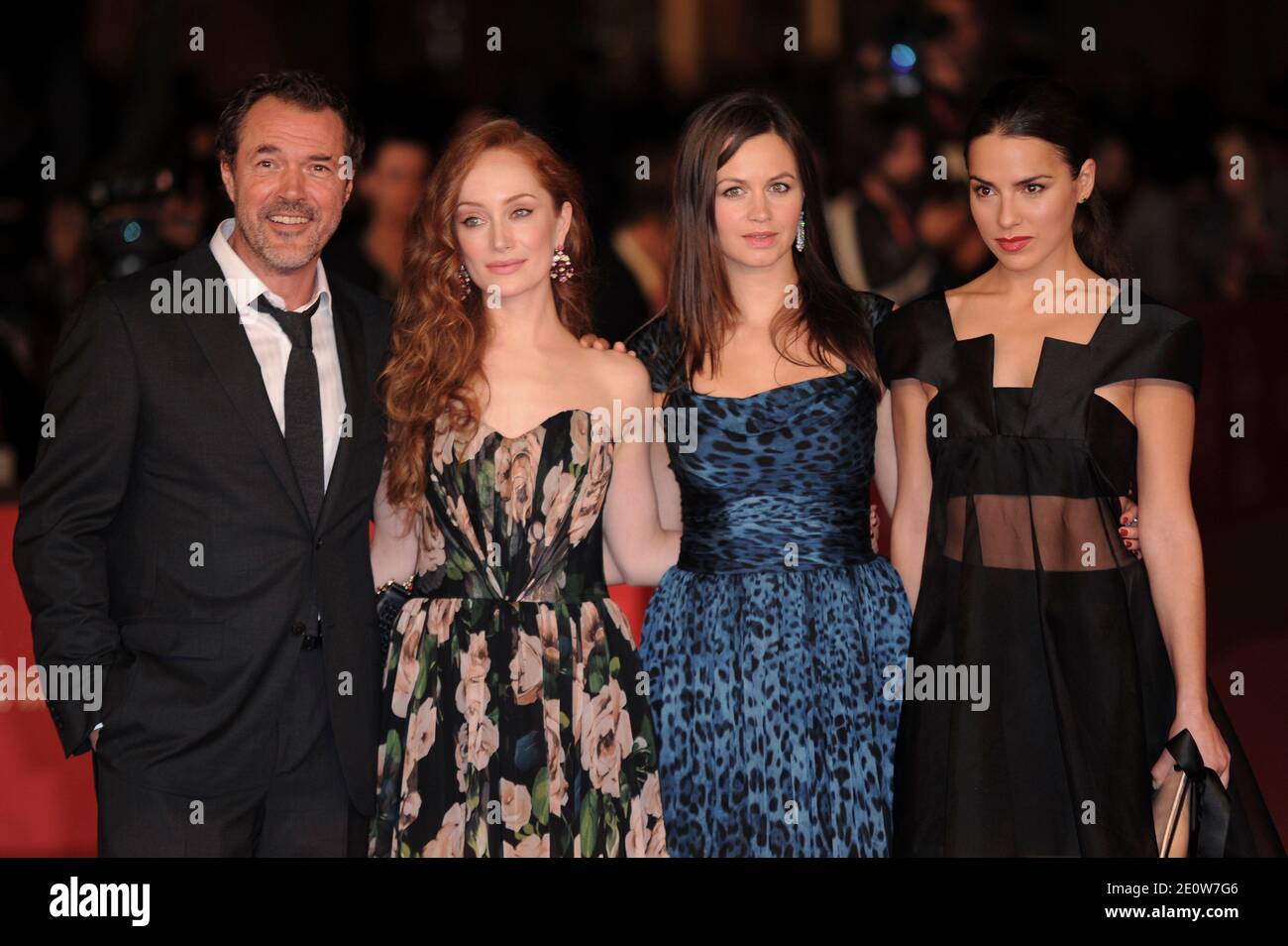 Sebastian Koch, Lotte Verbeek, Rebecca Night and Melia Kreiling ...